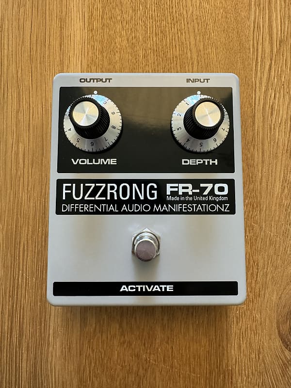 D*A*M DAM Differential Audio Manifestationz Fuzzrong FR-70 | Reverb