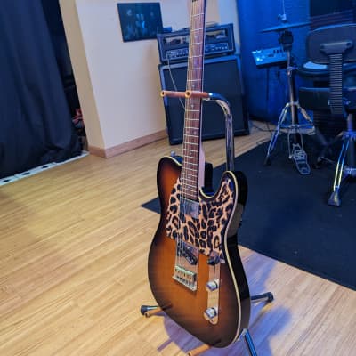 Tradition Jerry Reed Signature 2000s - Sunburst | Reverb