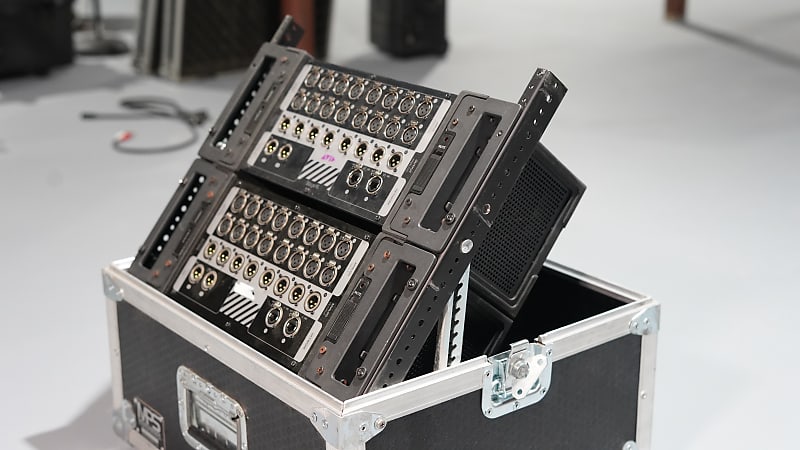 Avid Stage 16 | Reverb