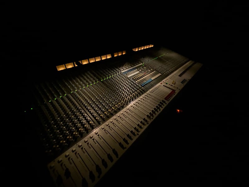 Allen & Heath ML5000 | Reverb Canada