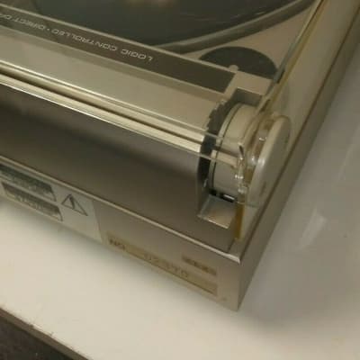 Realistic Lab 2100 Cat. No. 42-2911 Linear Tracking Turntable | Reverb