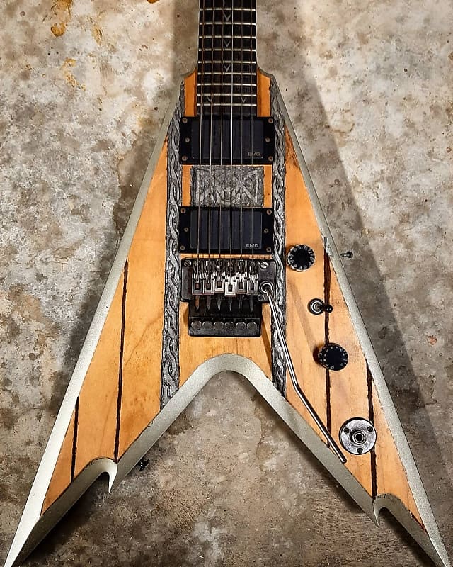 Dean Razorback V 2007 Custom Ragnarok Carving Refinish | Reverb