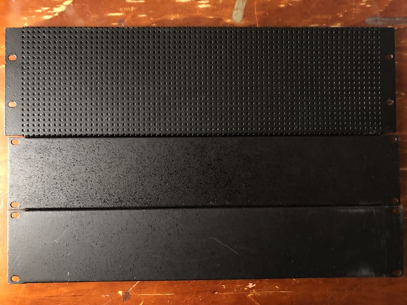 Middle Atlantic Black Rack Panels with screws Black | Reverb