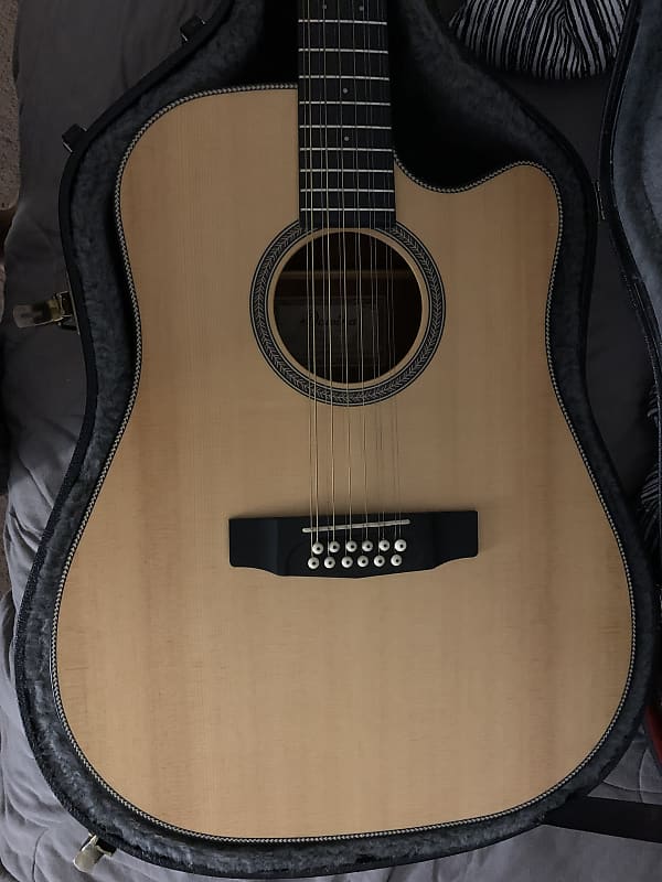 12 String Acoustic Cutaway | Reverb