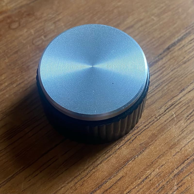 set of 6 Vintage Bulgin amplifier 1/4" control knobs - NOS | Reverb UK