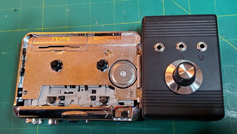 The Backtracker - Reverse Playback, Speed controlled, CV | Reverb