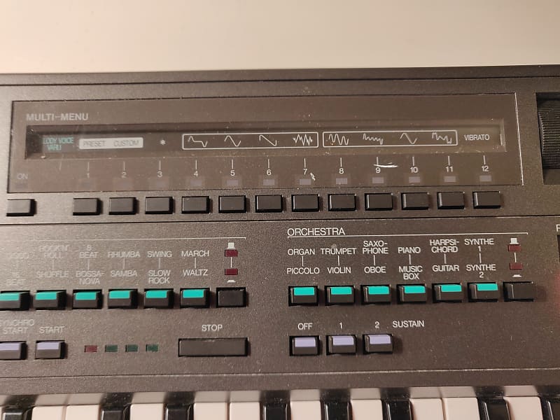 Rare Yamaha MK-100 Pre-FM Mini Synth | Reverb España