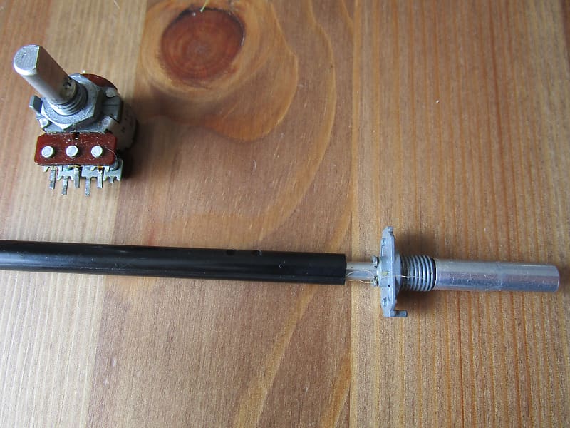 Roland DEP 5 INPUT Control Knob (Pot meter) D Shaft | Reverb UK