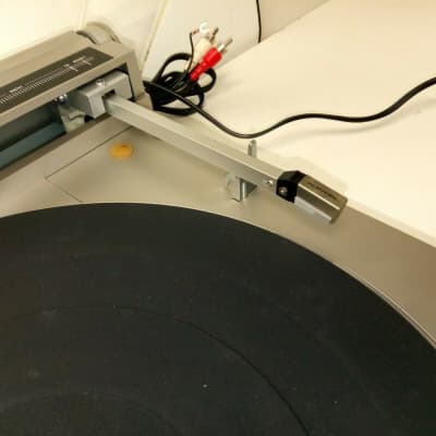 Realistic Lab 2100 Cat. No. 42-2911 Linear Tracking Turntable | Reverb