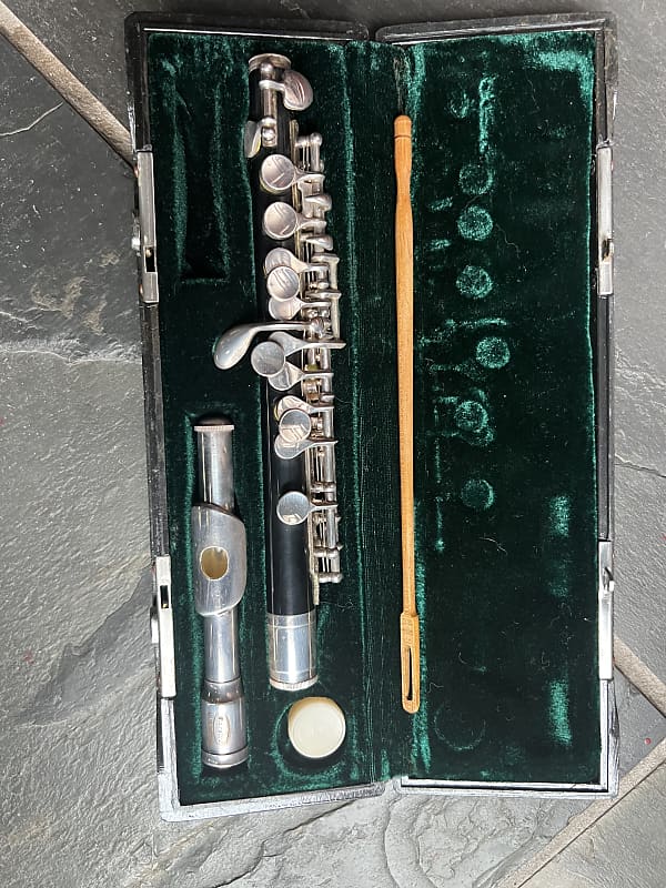 Black Piccolo with case | Reverb