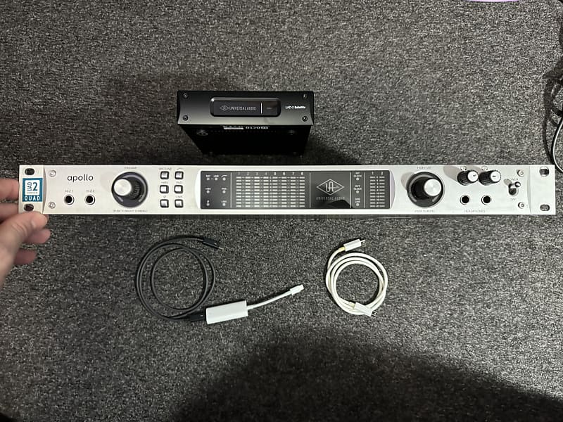 Universal Audio Apollo Quad TB + Satellite Octo + 85 UAD | Reverb