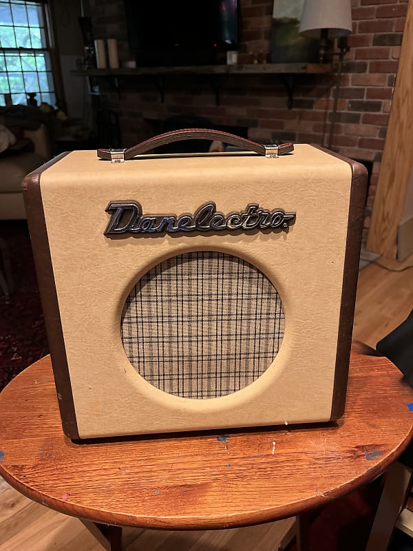 Danelectro Nifty Fifty Guitar Amp | Reverb