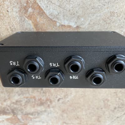 American Loopers 6 Way Junction Box With Isolated Jacks | Reverb