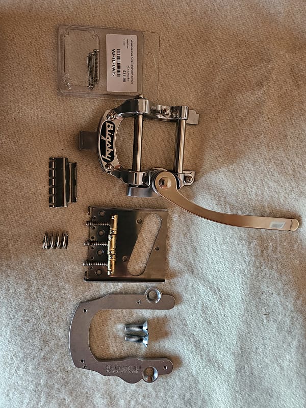 Vibramate V5 with Bigsby B5 | Reverb