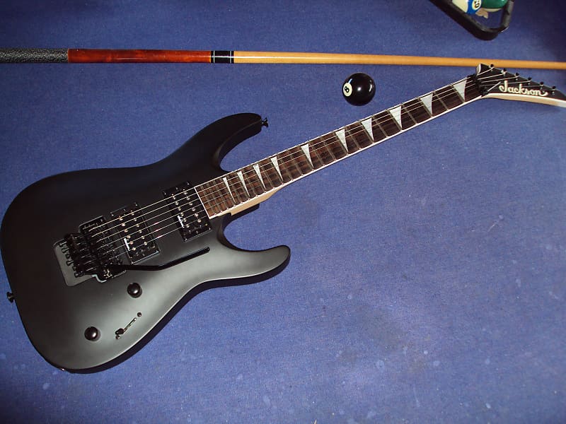 Scalloped Jackson JS 22, black,like new, playing a la | Reverb