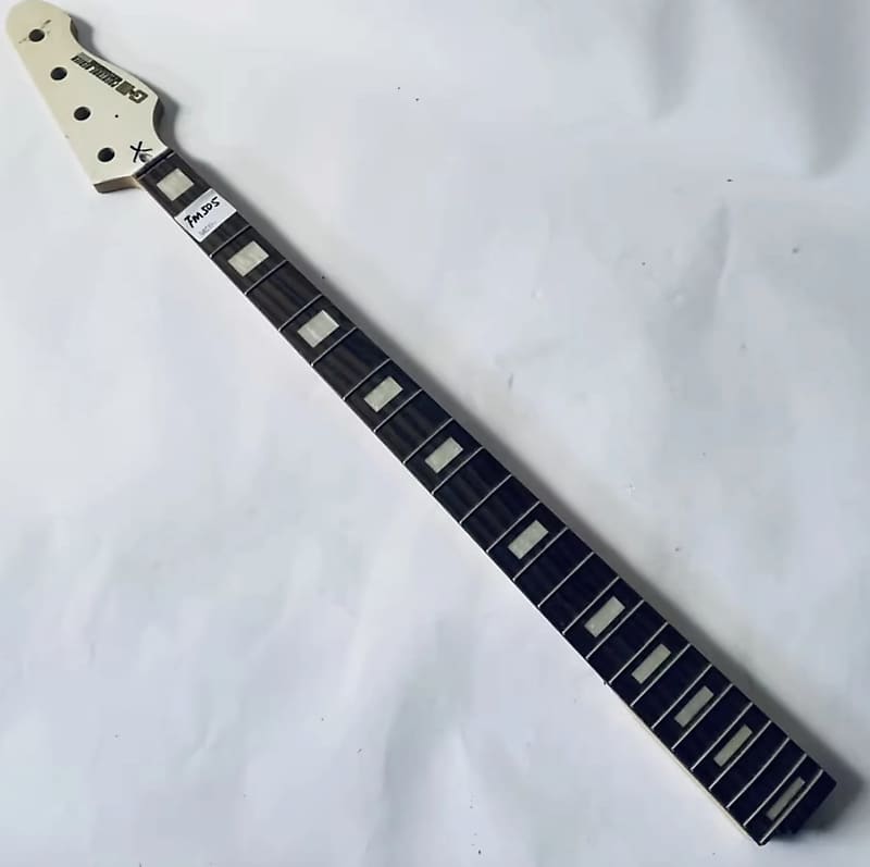 White 4 String Bass Maple Neck, Rosewood Fretboard, Defected | Reverb