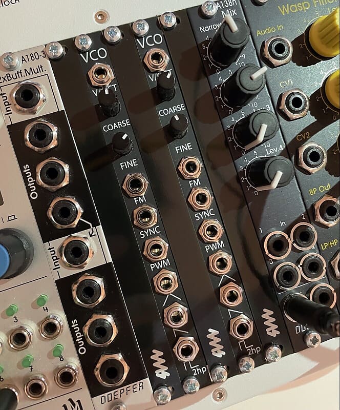 2hp VCO (x2) + 4ms 2hp Blank Panels (x3) Eurorack Modular | Reverb