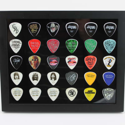 Plectrum Spectrum™ 8" x 10" Black Guitar Pick Display Frame - | Reverb