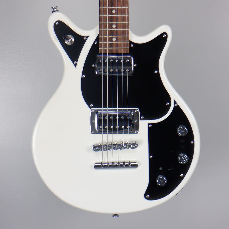 Used First Act 2006 VW GarageMaster Kit Black Pickguard (Mint | Reverb