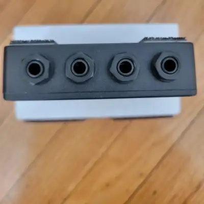 American Looper 4-Way Junction Box 2020 Black | Reverb