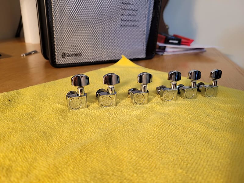 LEFT HAND Fender Tuner Set 2022 - Chrome | Reverb
