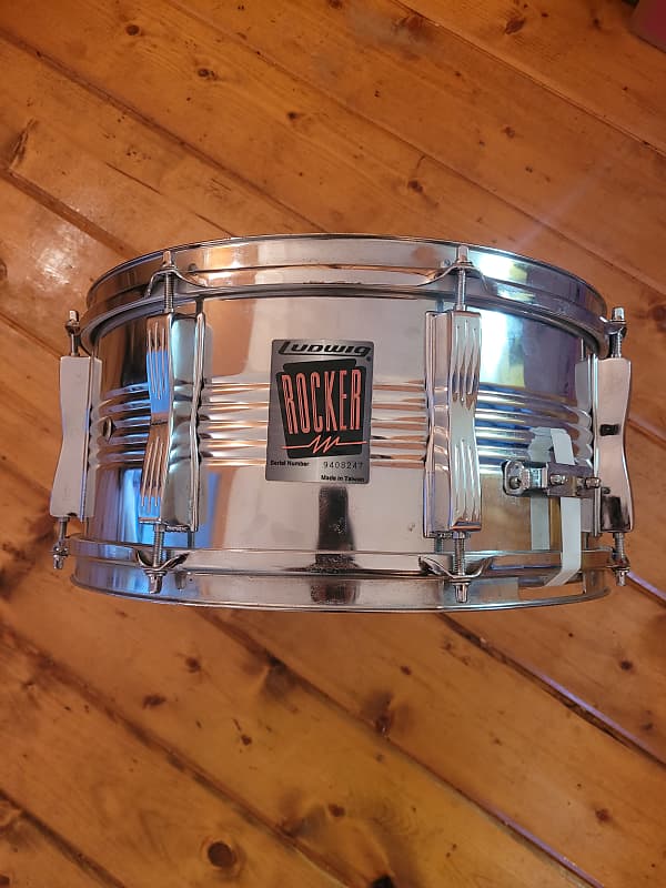 Ludwig Rocker 6.5x14" 8-Lug Ribbed Steel Snare Drum with | Reverb