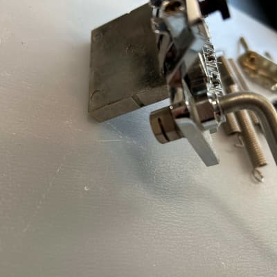 Floyd Rose 1980s speedloader bridge? or Floyd Rose II 1980s | Reverb