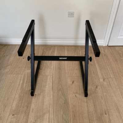 Jaspers 1R-120B Keyboard Stand with included screen holder | Reverb UK