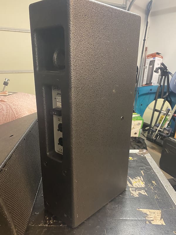 Eastern Acoustic Works (EAW) JF80Z (Pair) | Reverb Eastern Acoustic Works (EAW) JF80Z (Pair) | Reverb