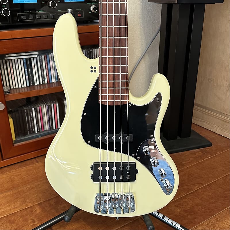 Sandberg TM-5 California - Butter Cream | Reverb