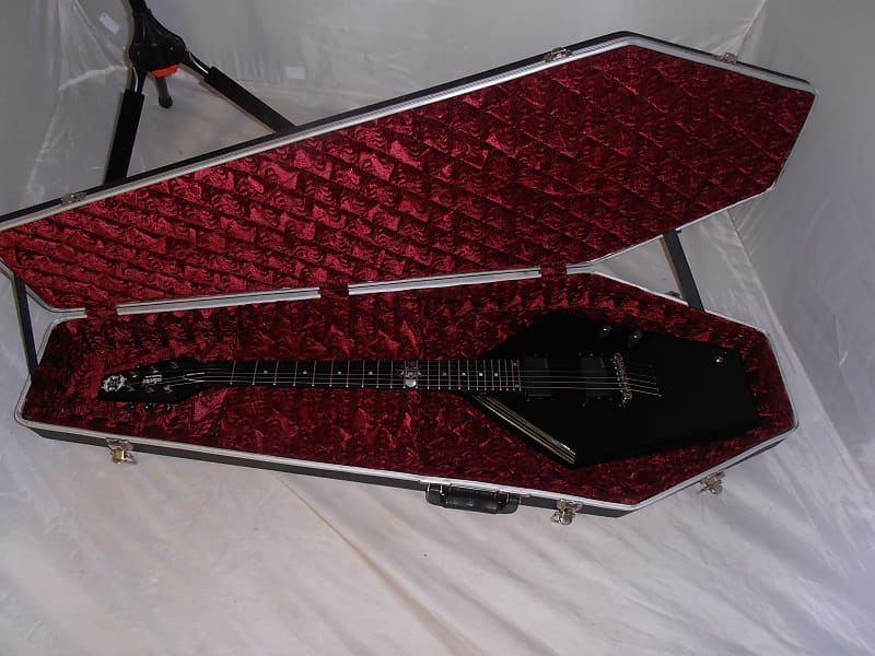 Schecter Casket Custom with Coffin case, excellent! | Reverb