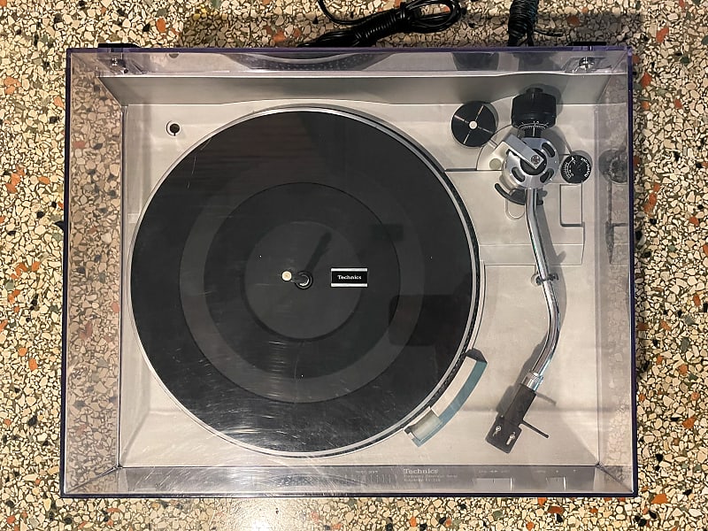 Technics SL-235 Fully Automatic Belt Drive Turntable (1978) | Reverb