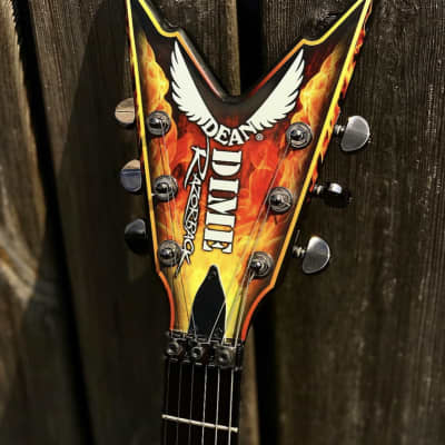 Dean Razorback - Explosion left handed | Reverb