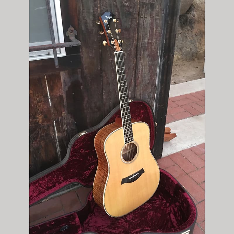 Taylor Dreadnought Koa 2011 natural | Reverb