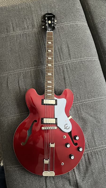 Epiphone Riviera Frequensator | Reverb