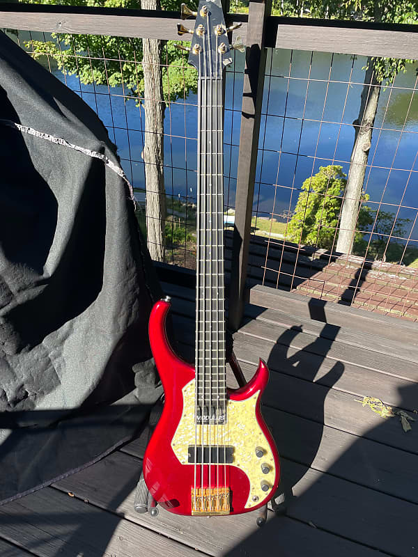 Modulus Quantum 5 graphite 1993 red ( made USA ) | Reverb