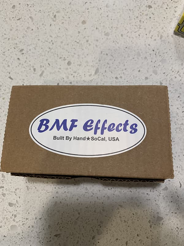 BMF Effects Little Red Compressor 2022 | Reverb