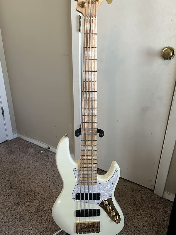 Bass Mods K524 - White | Reverb