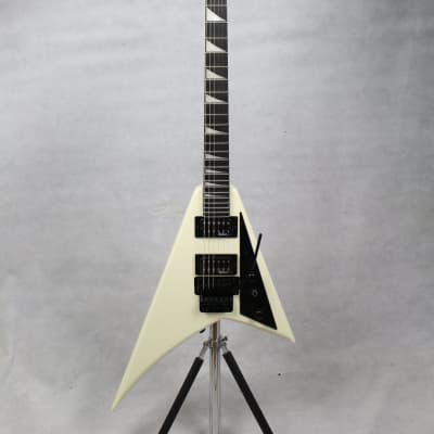 Jackson JS32 Rhodes Flying V (with seymour duncan pickups Jackson JS32 Rhodes Flying V (with seymour duncan pickups