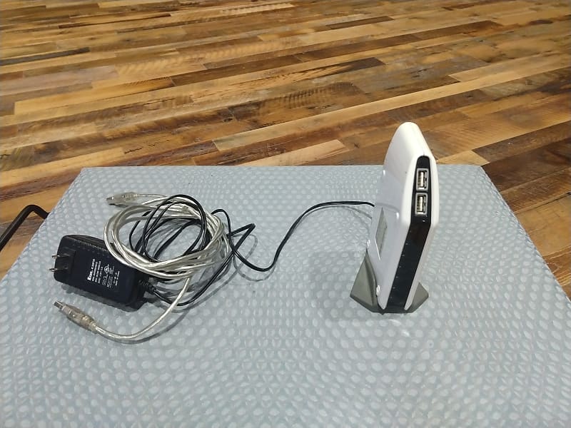 IOGear MiniHub 7-Port USB 2.0 Hub (OU61USA3200201) White | Reverb