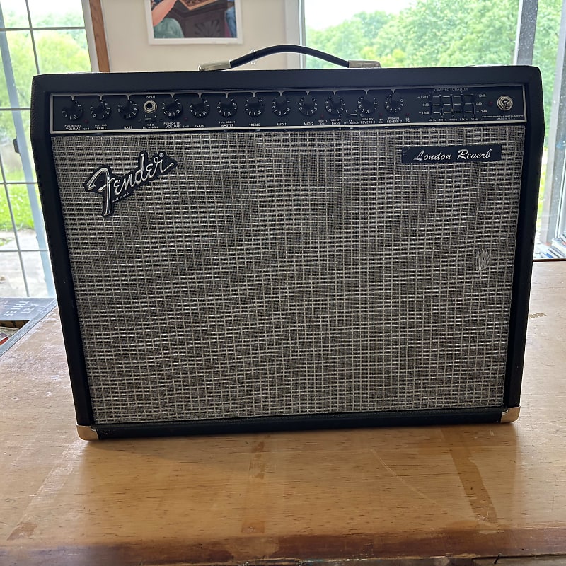 Fender London Reverb 1983 Grey solid state combo amp | Reverb