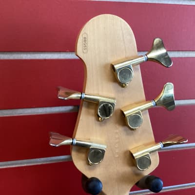 Yamaha BBG5S 5 String Bass Guitar - White | Reverb