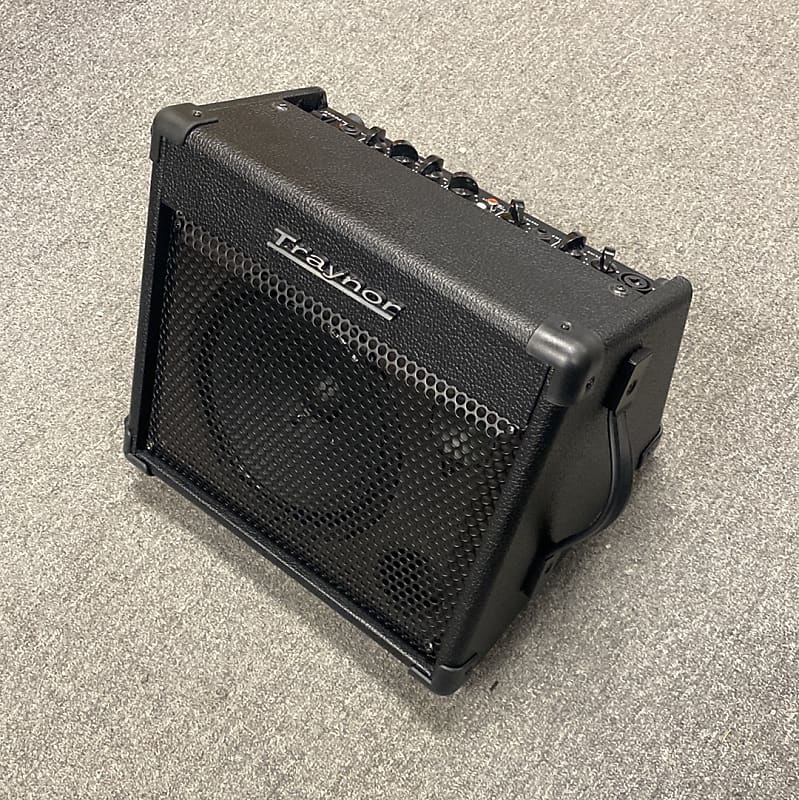 Traynor TVM15 Travelmate 15 Watt Battery Amp Regular 2024 - | Reverb
