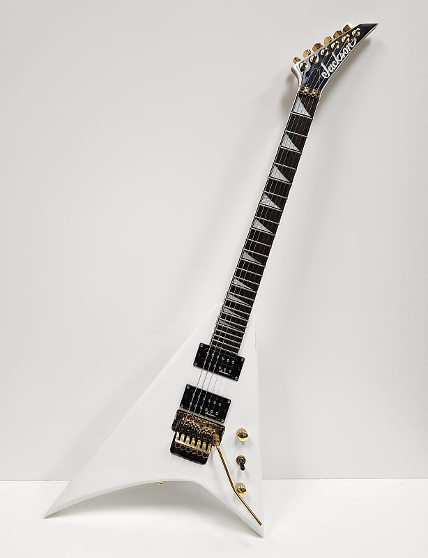 Jackson JS32 CD Concorde 2010's - Snow White W/Gold Hardware | Reverb