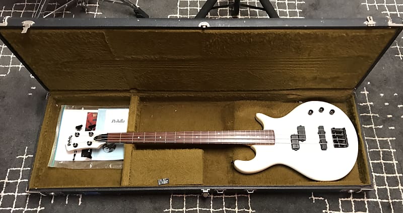 1989 Pedulla MV Series II Bass White Fretless Bartolini USA | Reverb