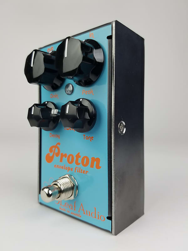 3Leaf Audio Proton Envelope Filter Ltd. Ed. Gulf Livery | Reverb