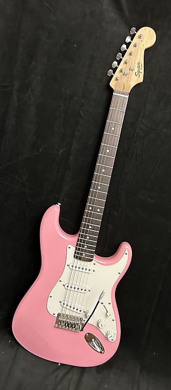 Squier Stratocaster - Pink | Reverb