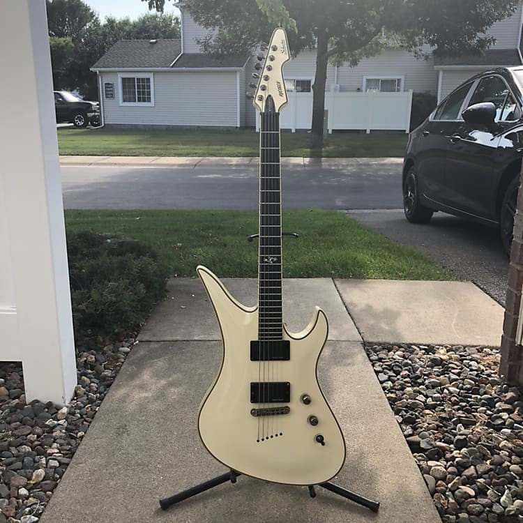 Schecter Avenger ATX White | Reverb