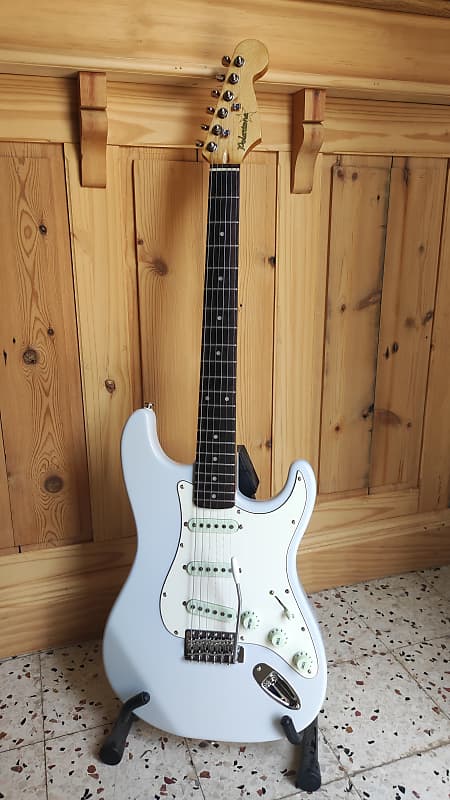 French luthier Germain Lewandowski | Polartone Strat 60's | Reverb