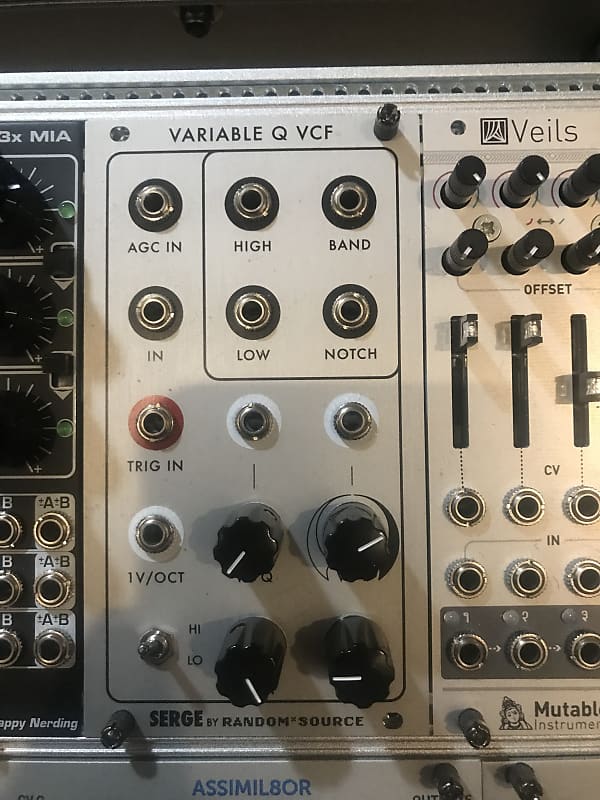 Random Source Variable Q VCF (VCFQ) | Reverb